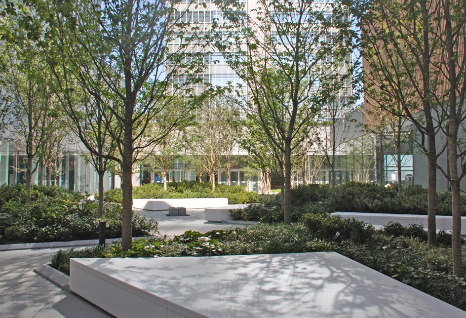 JRゲートタワー – JR GATE TOWER « PLACEMEDIA, Landscape Architects Collaborative.